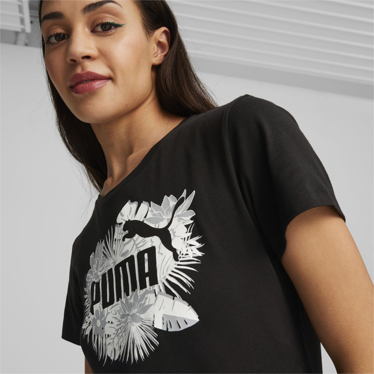 Puma Essentials+ Flower Power Tee | SportFits Shop