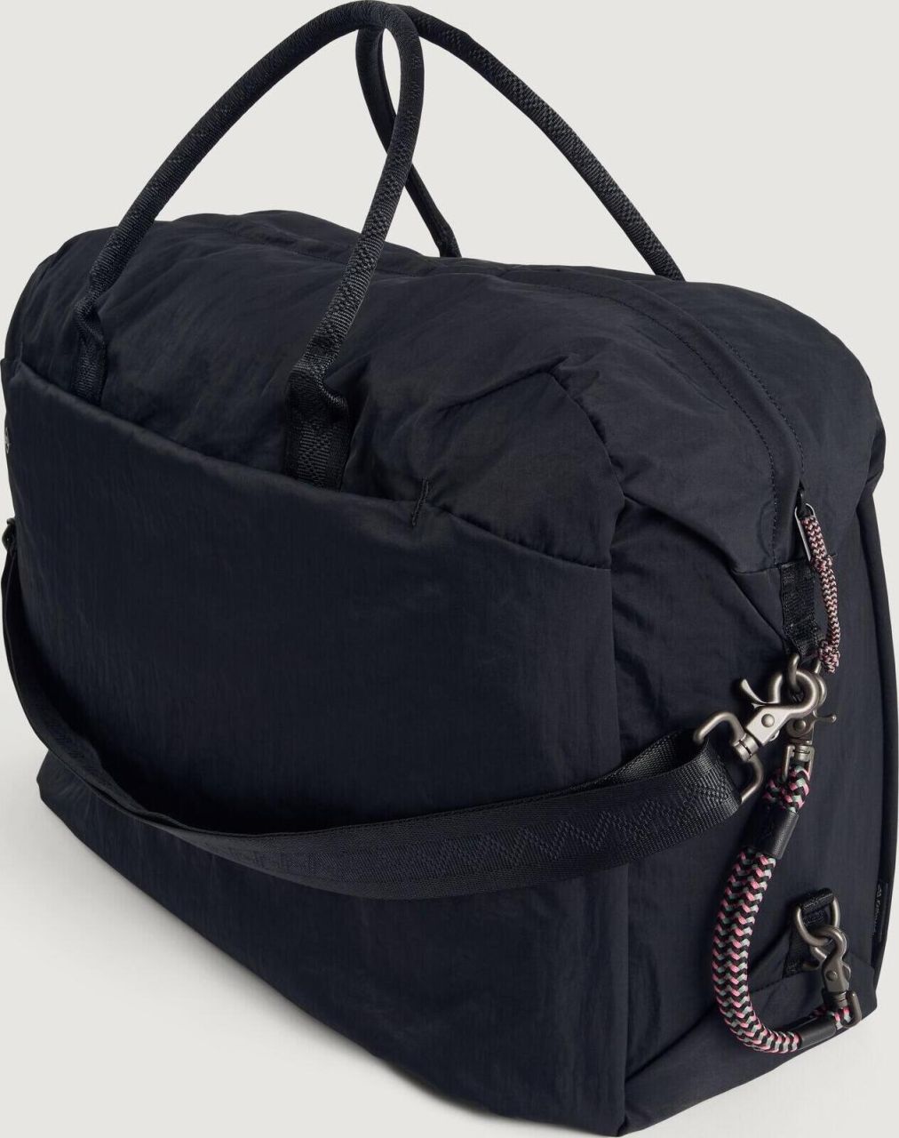 Kathmandu Kamana Weekender Bag | SportFits Shop