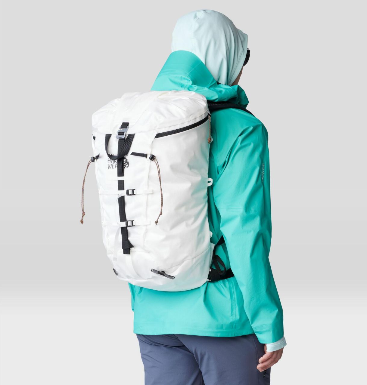 Mountain Hardwear Alpine Light 28 Backpack | SportFits Shop