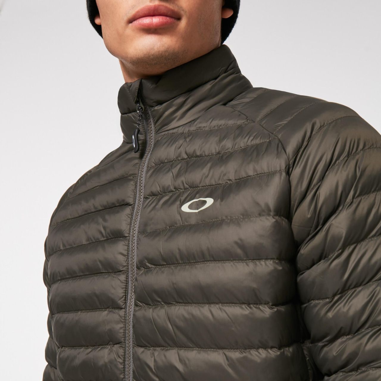 Oakley Omni Insulated Puffer Jacket | SportFits Shop